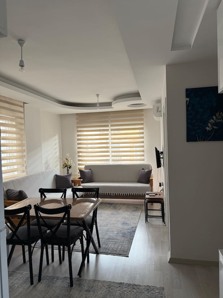 Konyaaltı Kraliçe Apart 6  (2+1) - Antalya