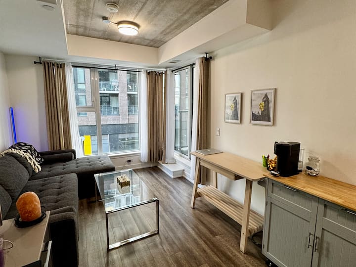 Condo In The Heart Of Toronto - Toronto