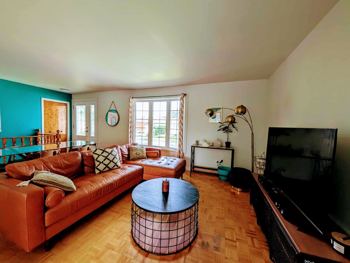 Spacious, fully-equipped house - Houses for Rent in Salaberry-de ...