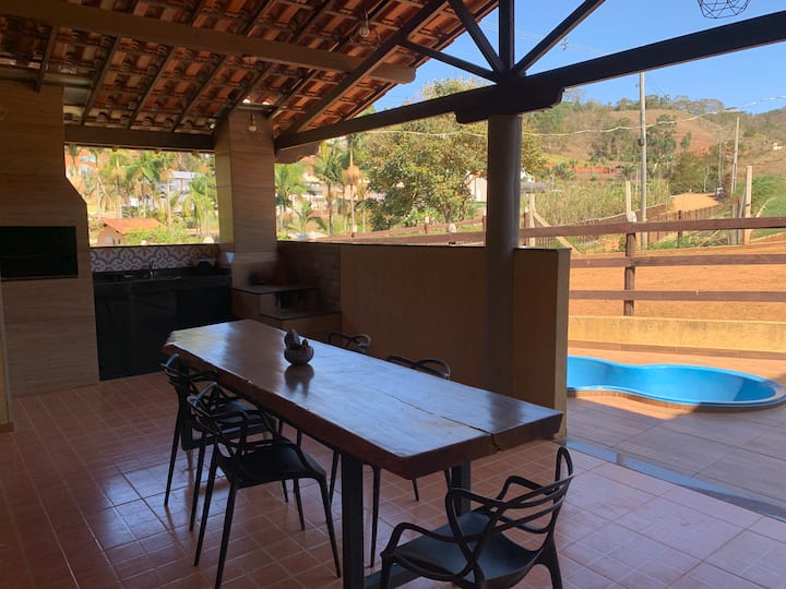 Casa De Campo Inteira No Paraiso, A 3,5 Km Da Ufv - Coimbra