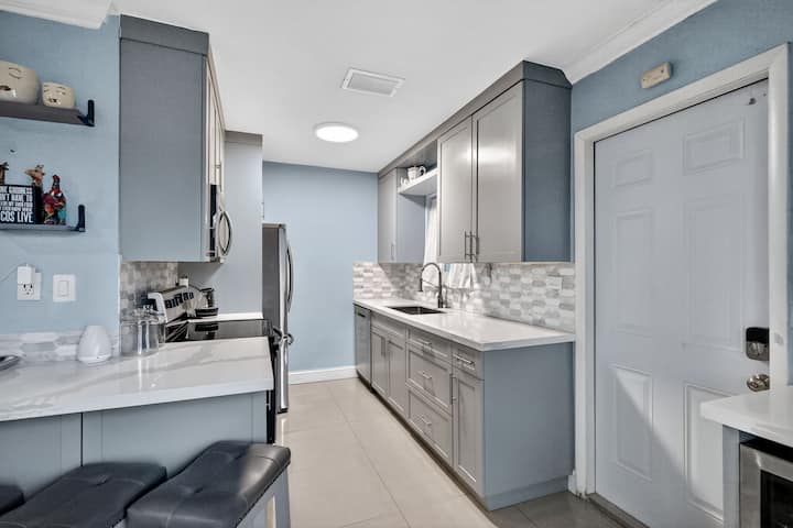 Concert & Game Haven – 2br Near Hard Rock Stadium - Miami Gardens, FL