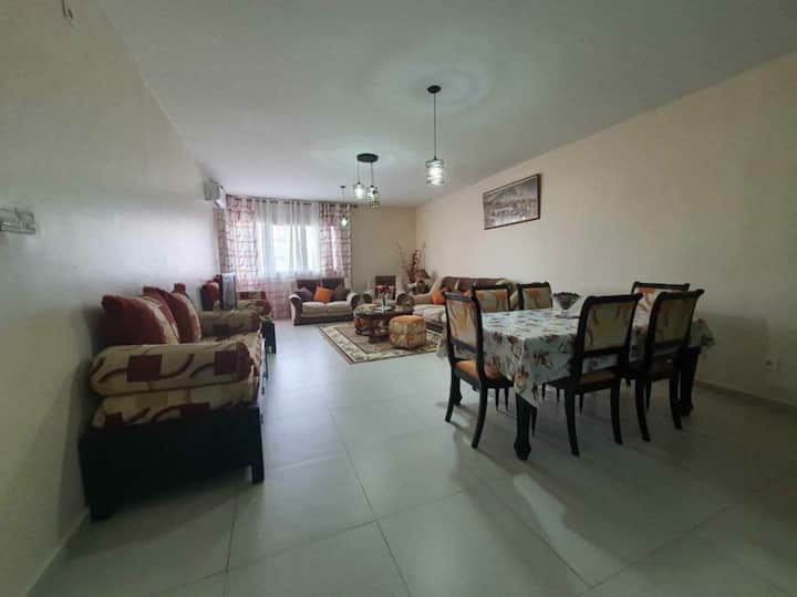 Appartement Haut Standing+box - Oran