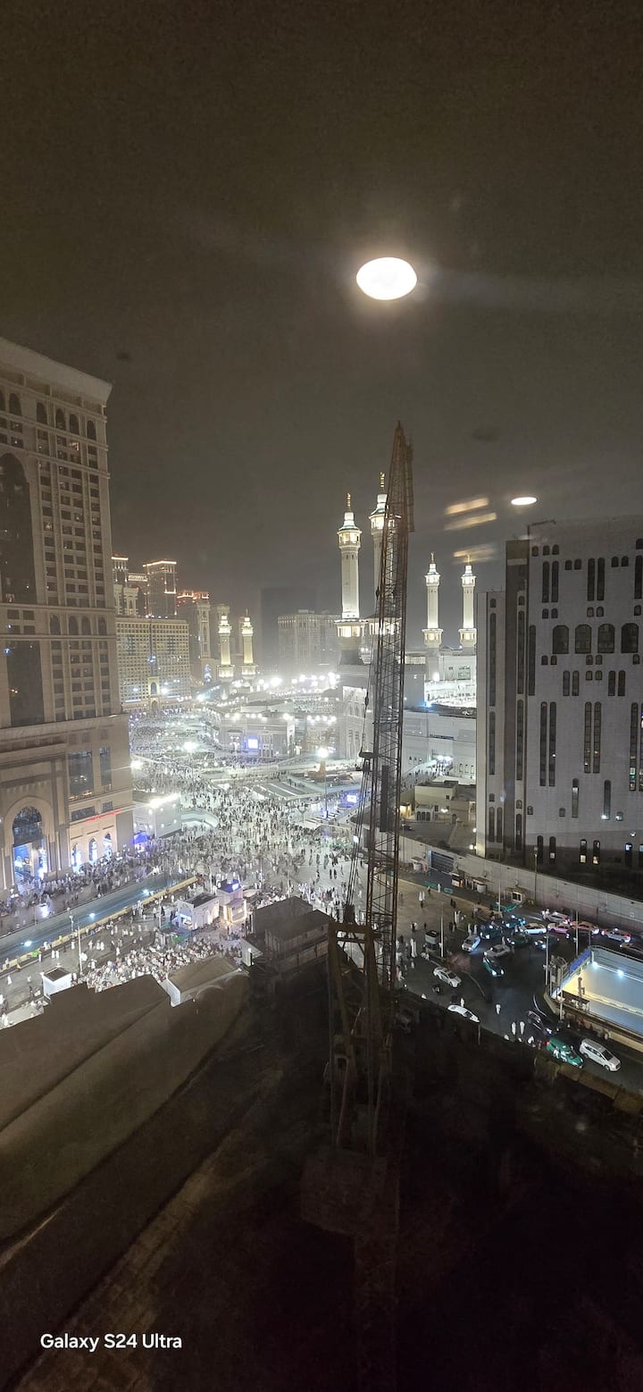 Haram View 11 Bed Apartment - La Mecca