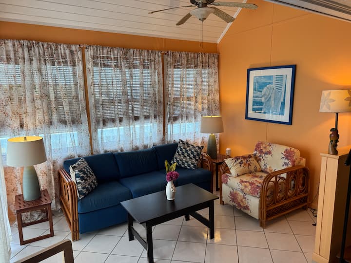 St. Kitts Sealofts Poolside Steal! - Saint Kitts and Nevis