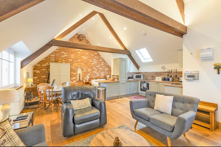 Spacious Self-contained Apartment - Swaffham