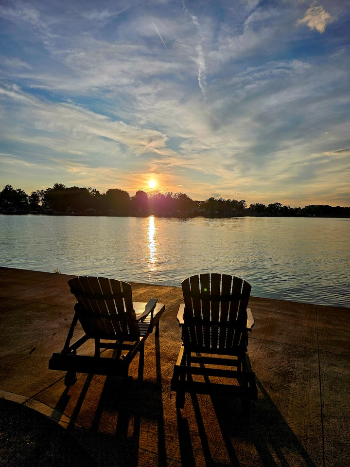 Spacious Retreat With Open-water Sunset Views. - Indian Lake, OH