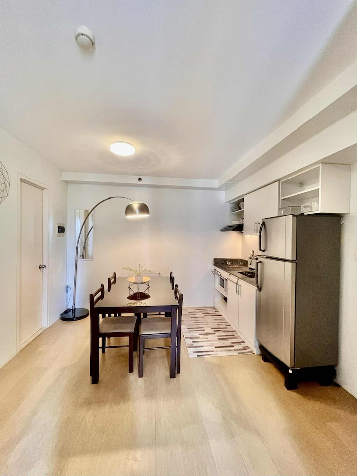 1 Br Condo In Avida It Park Cebu - Cebu City