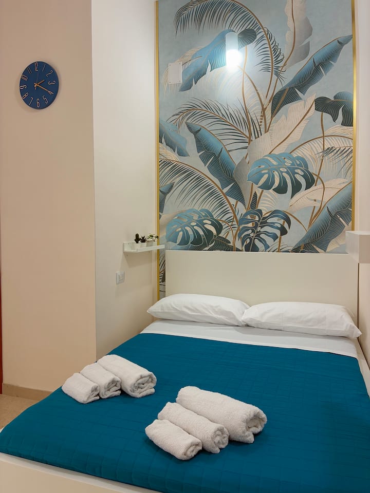 Titò Apartment
Vista Su Piazza Bellini - Nápoles