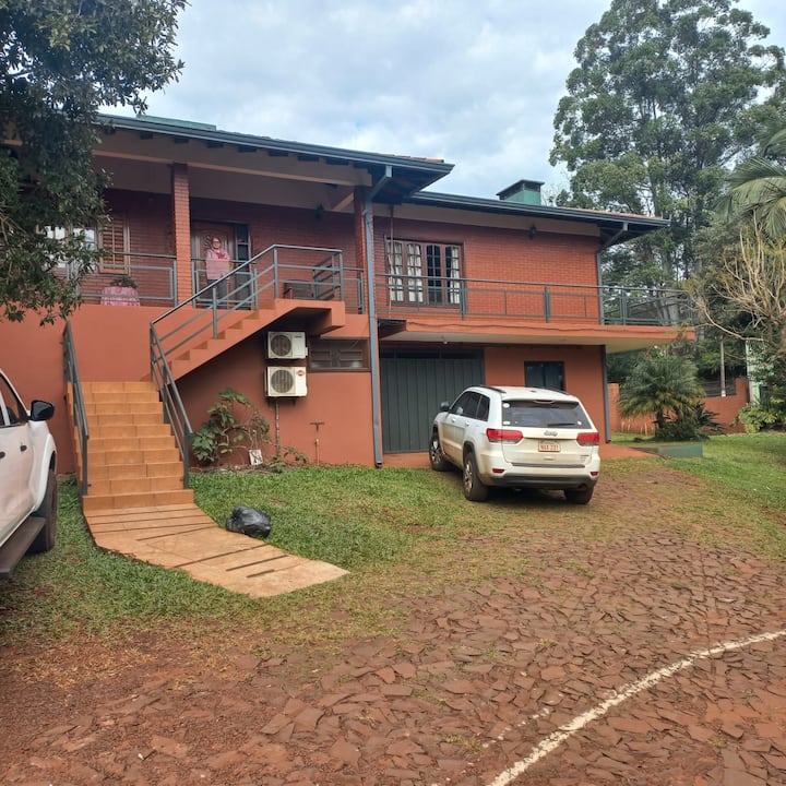 Vivienda Amplia - Obligado