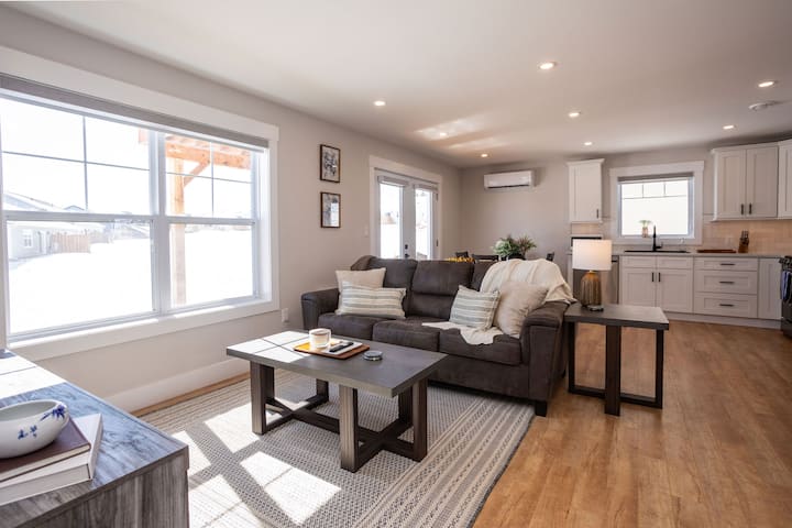 Newly Renovated - Few Minutes From Charlottetown - Prince Edward Island