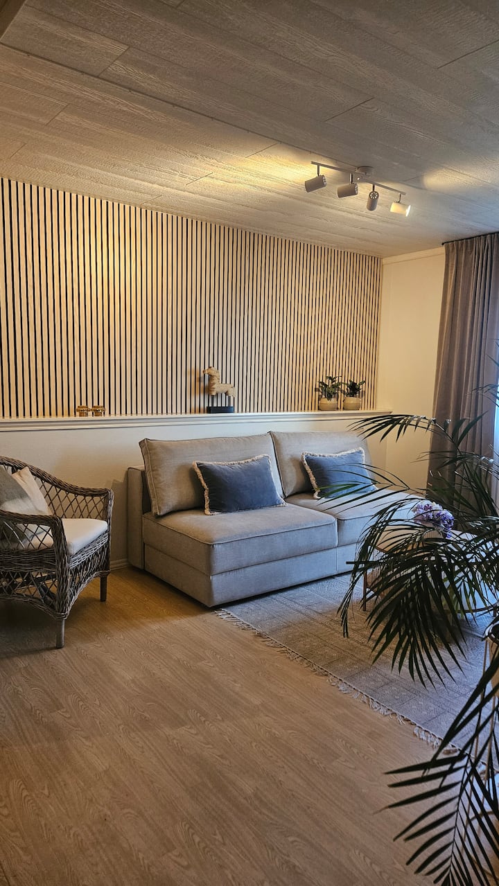 Leilighet Med Flott Utsikt Og Reinsdyr I Nabolaget -