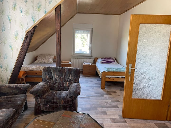 4 Zimmer Wohnung Zur Messe - Laatzen
