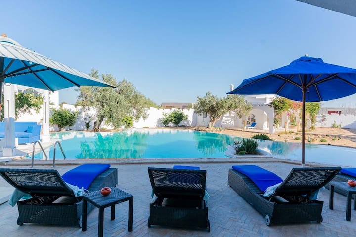 Villa Conviviale Avec Piscine - Djerba