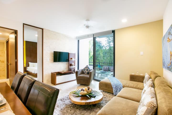 Resort Living: 2br Condo Tulum - Akumal