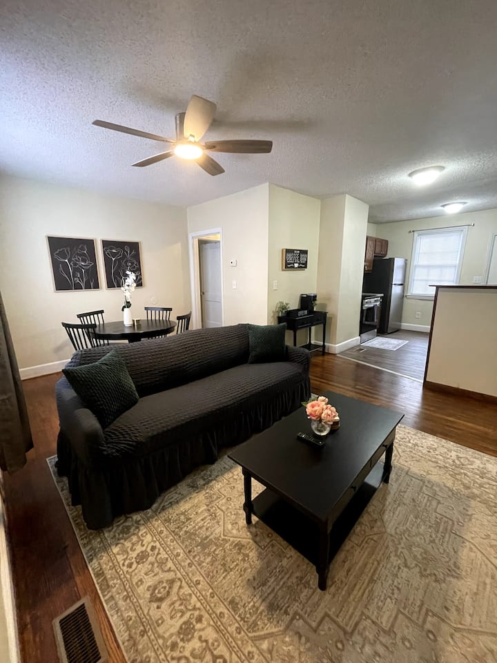 Downtown 2bed /1bath Near Usc (C) - コロンビア, SC