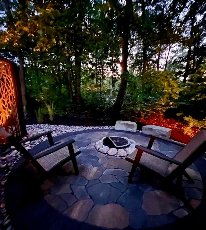 *Grand Bend Escape* Walker Woods Retreat - Port Franks