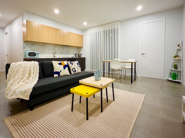 Morden Guest Flat In A Brand New House - Canberra