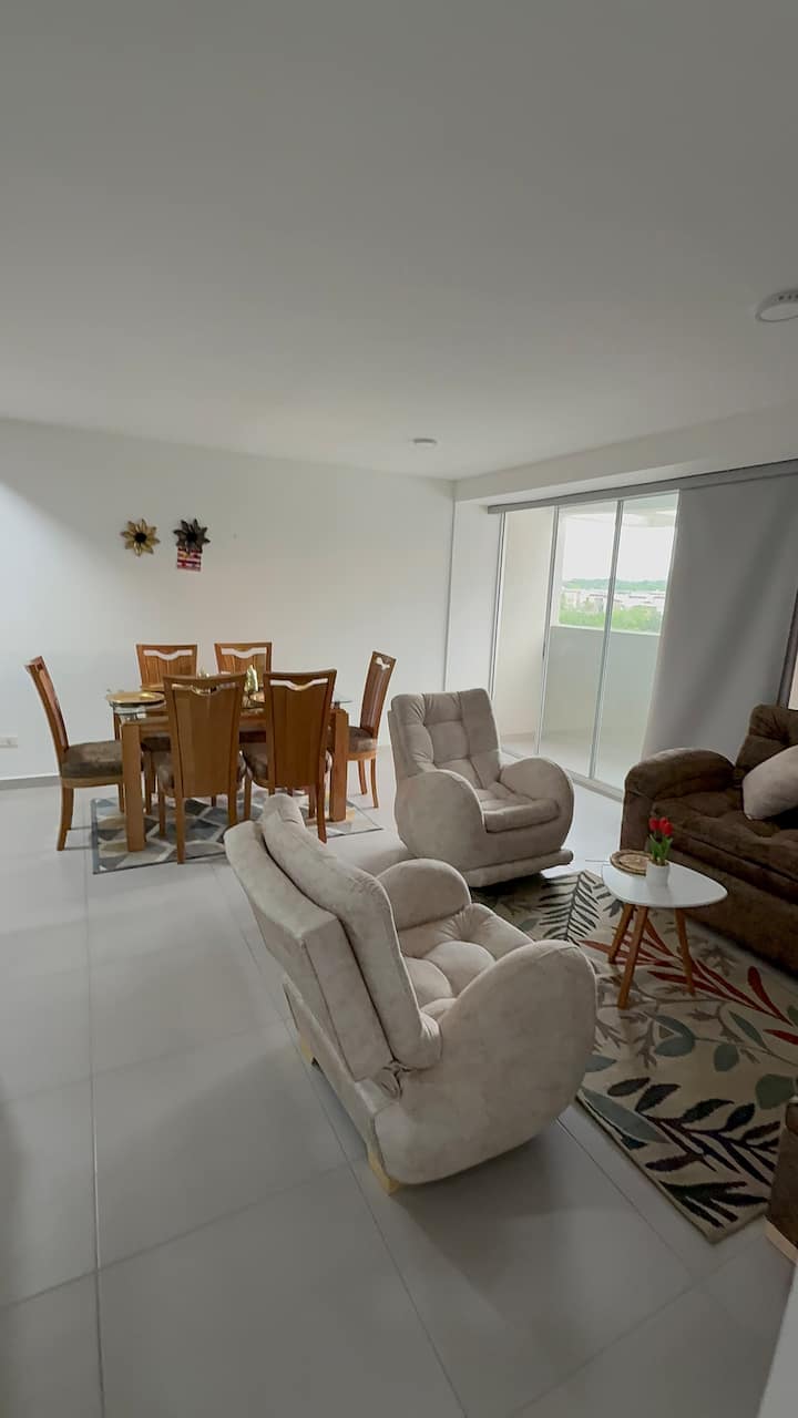 Apartamento Amplio En La Samaria - Ibagué