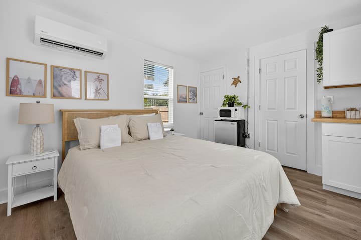 Simple & Affordable Minutes From Nas Unit 11 - Brent, FL