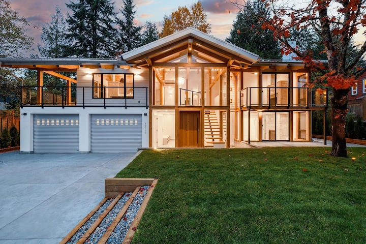 Kintyre House - Squamish