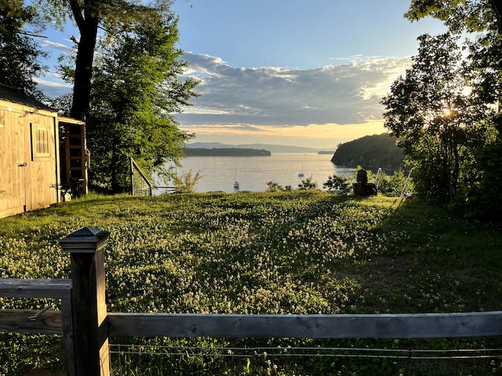 Retreat On Lake Champlain - Burlington, VT