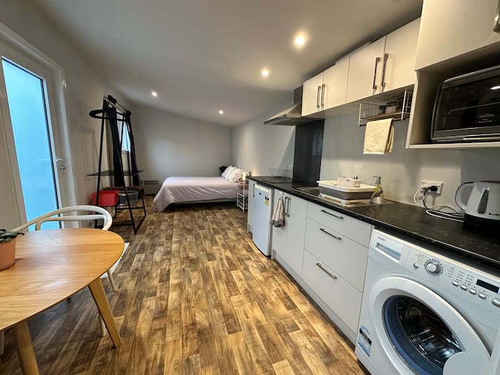 Self-contained Guest House In Lyall Bay. - Wellington