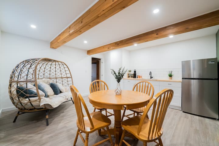 Nanaimo 2br Family Friendly Suite - Nanaimo