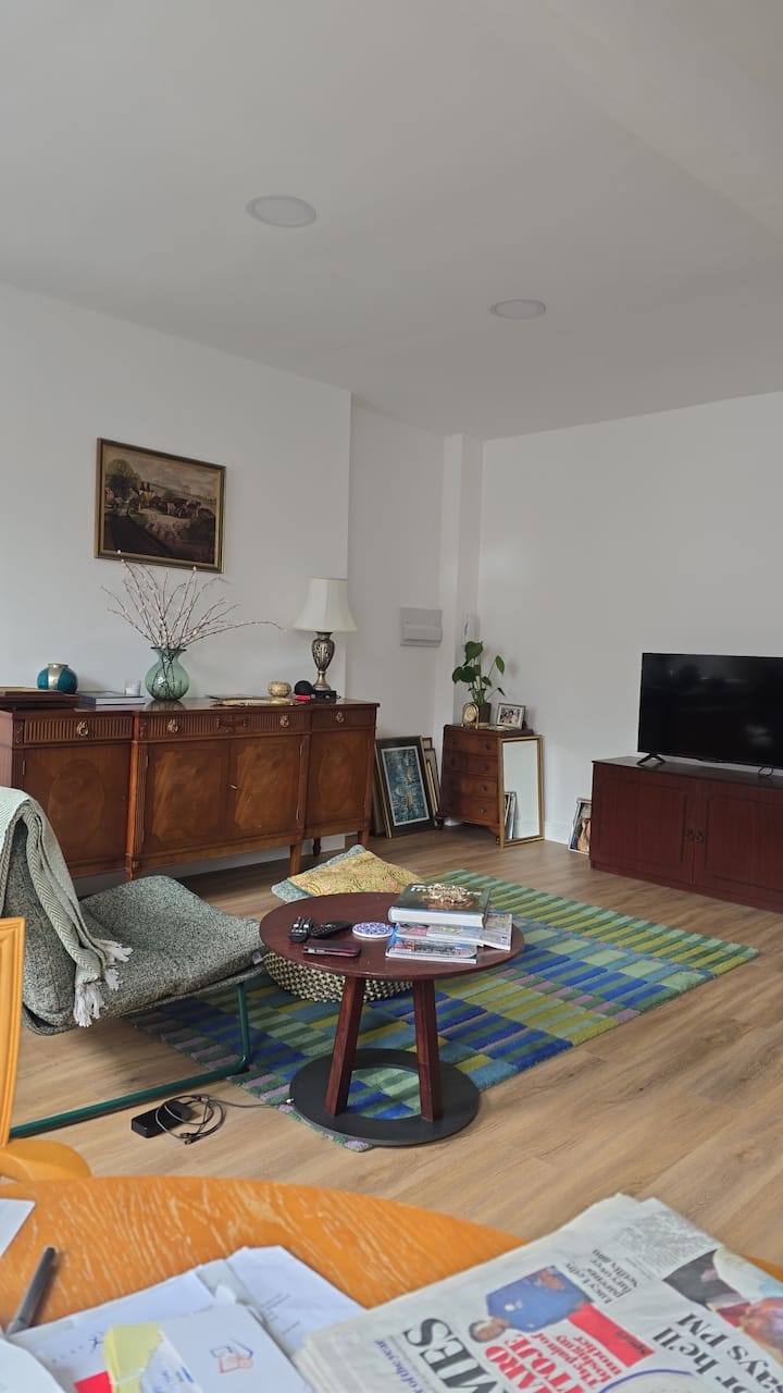 Spacious Central Room In Banbury - Banbury