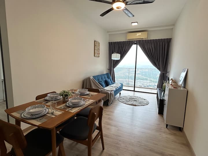 Emporis 2br Condo| Freeparking•segi•thomson• Emhub - Petaling Jaya