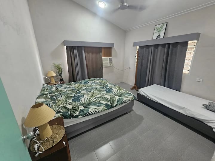 House Based In Nauru Island In Buada Of District - 나우루