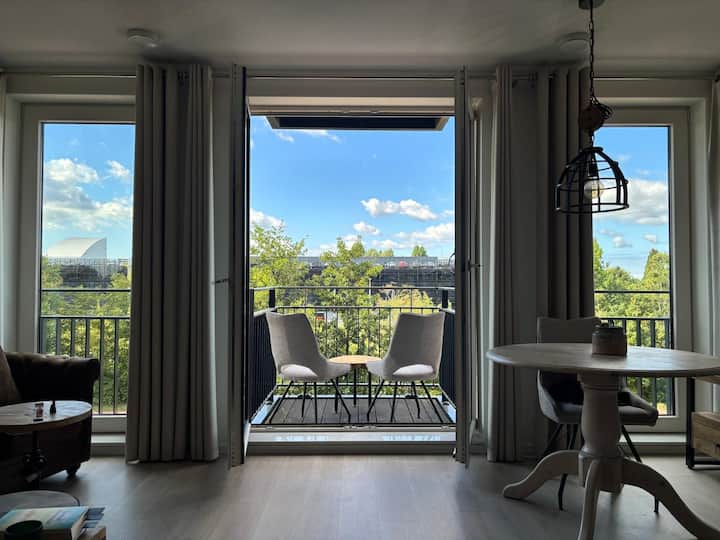 Modern Appartement Vlakbij Schiphol & Amsterdam - Aalsmeer