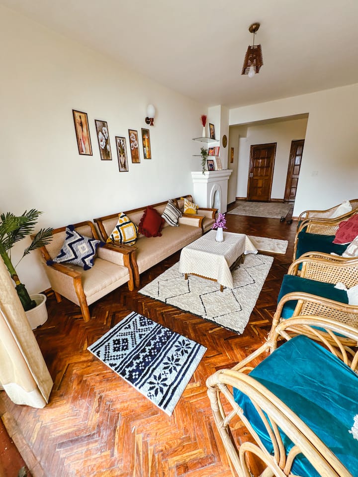 Cozy 3bhk Lakeview Home, Nainital +Waterfallnearby - Nainital