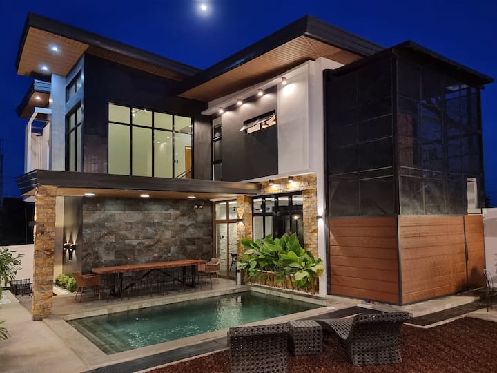 Villa Tagaytay Thermal Pool - Tagaytay