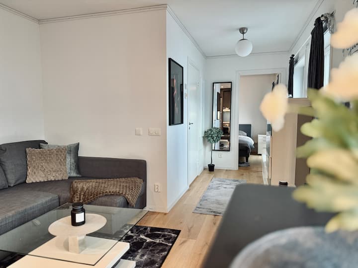 Modern 1 Bedroom Apt - 20 Min From City - Ekerö