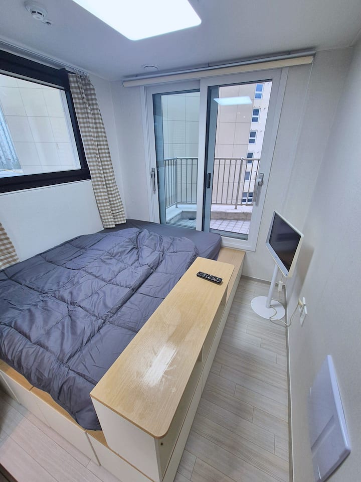 강동역7분/아산병원/kspo Dome/롯데타워/한강공원/jyp/영화관/빔프로젝터/b102 - 수택1동