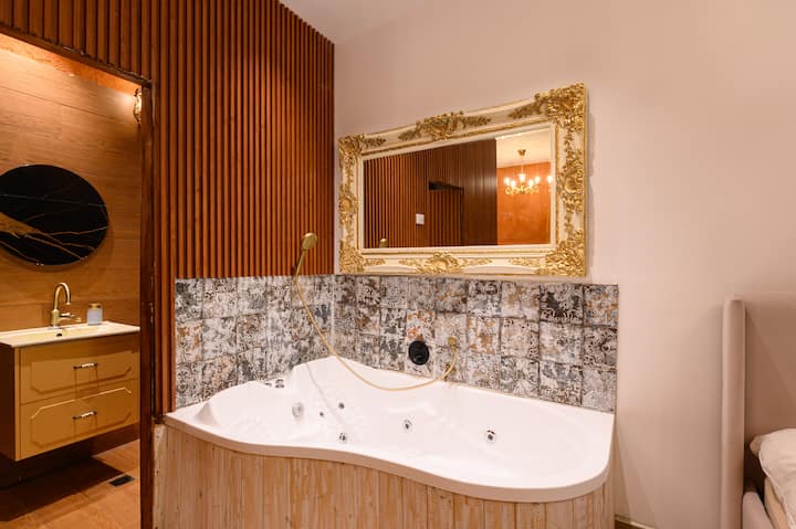 Relax In Kerem - Stunning Studio Apartment With Jacuzzi And Private Yard - Jerusalem