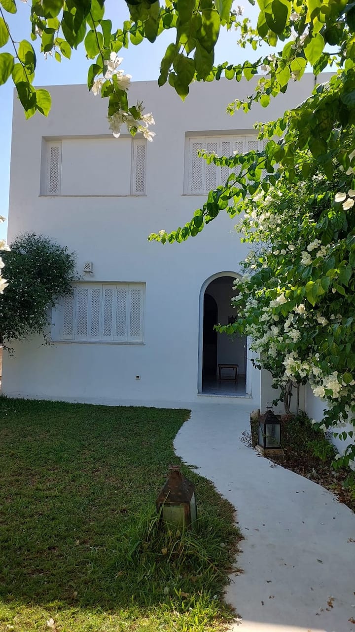 Superbe Maison Front De Mer Sidi Mehrsi - Nabeul