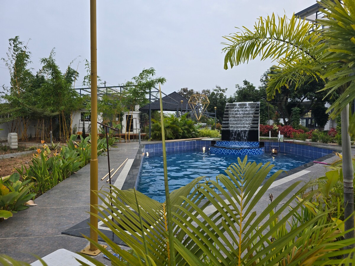 5BR Luxury Poolside Farmhouse - Farm stays for Rent in Belupalle ...