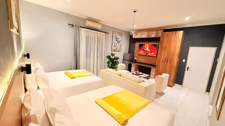 Nexus Luxury Lodge B(netflix,free Wifi,dstv) - Springs