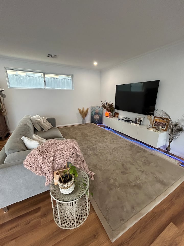 Boho Beach-house Sanctuary - Fremantle