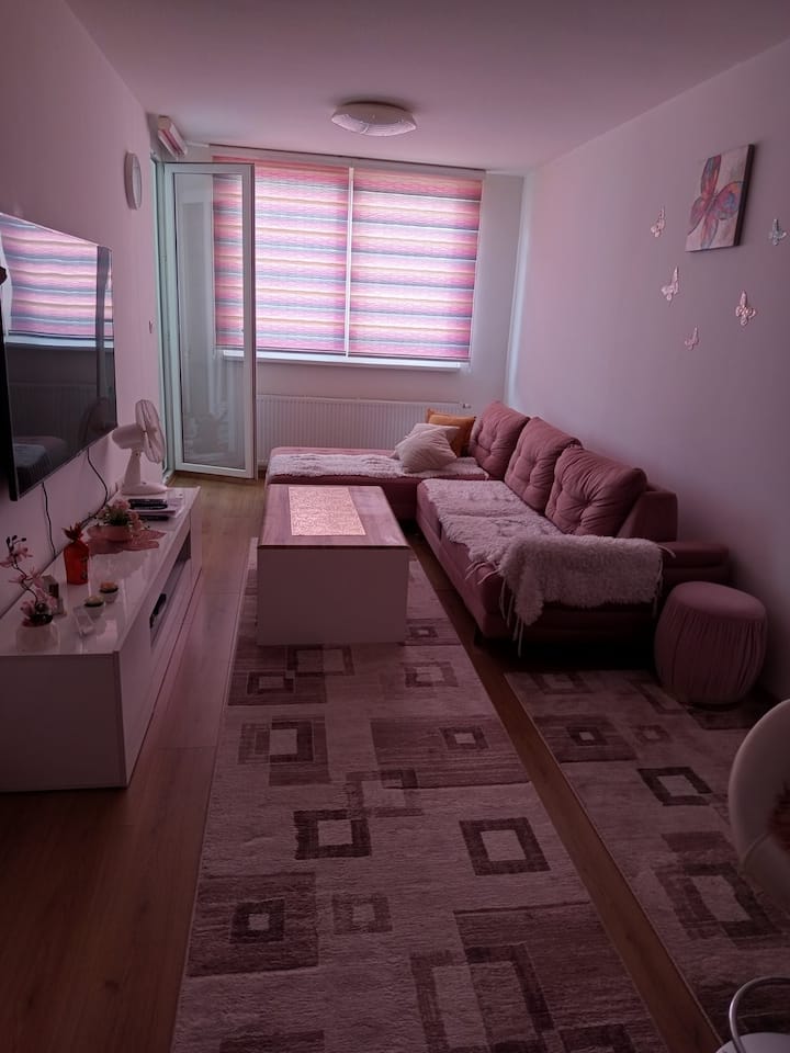 Stan Od 40,50 Kvadrata - Sarajevo