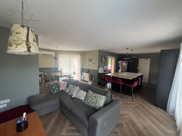 Chambre Calme Avec Bureau, Wifi Et Tv à Muret - Muret