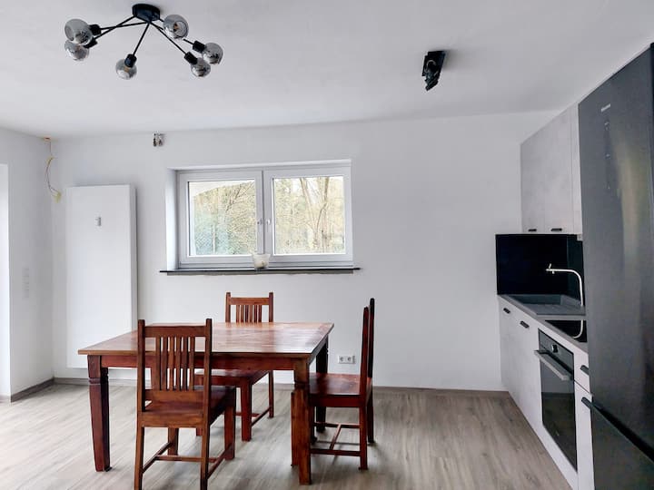 Modern Apartment Near Airport & City - Niederanven