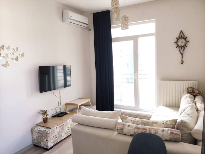 Cozy Flat With Swimming Pool - Tbilisi