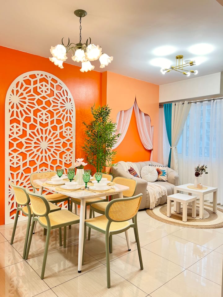 2-br Cozy Suite Near Moa | Karaoke | 65 Inch Tv - Pasay