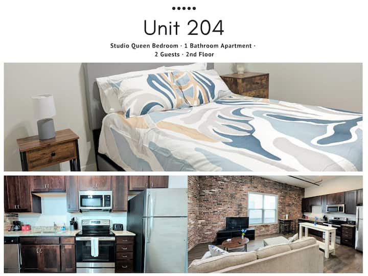 Savvy Queen Studio –Close To Slu/barnes (204) - St. Louis, MO