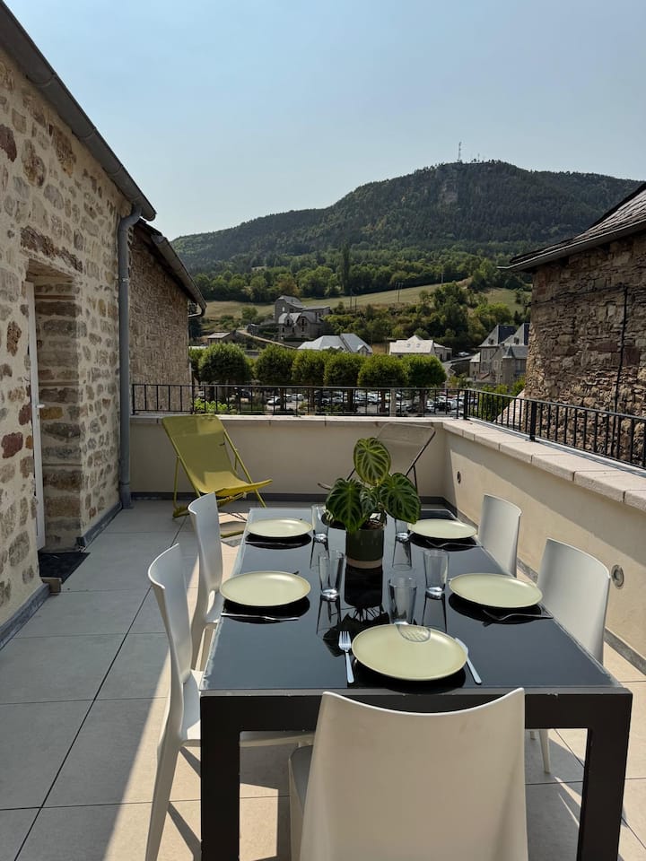 Maison Centre Village Historique Avec Terrasse - La Canourgue