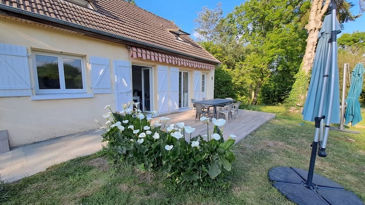 Grande Maison Familiale Avec Un éTang. - Jullouville