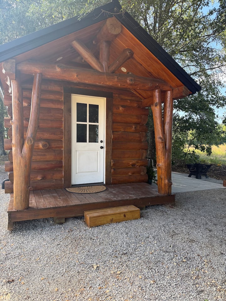 Cozy Cabin - Mississippi