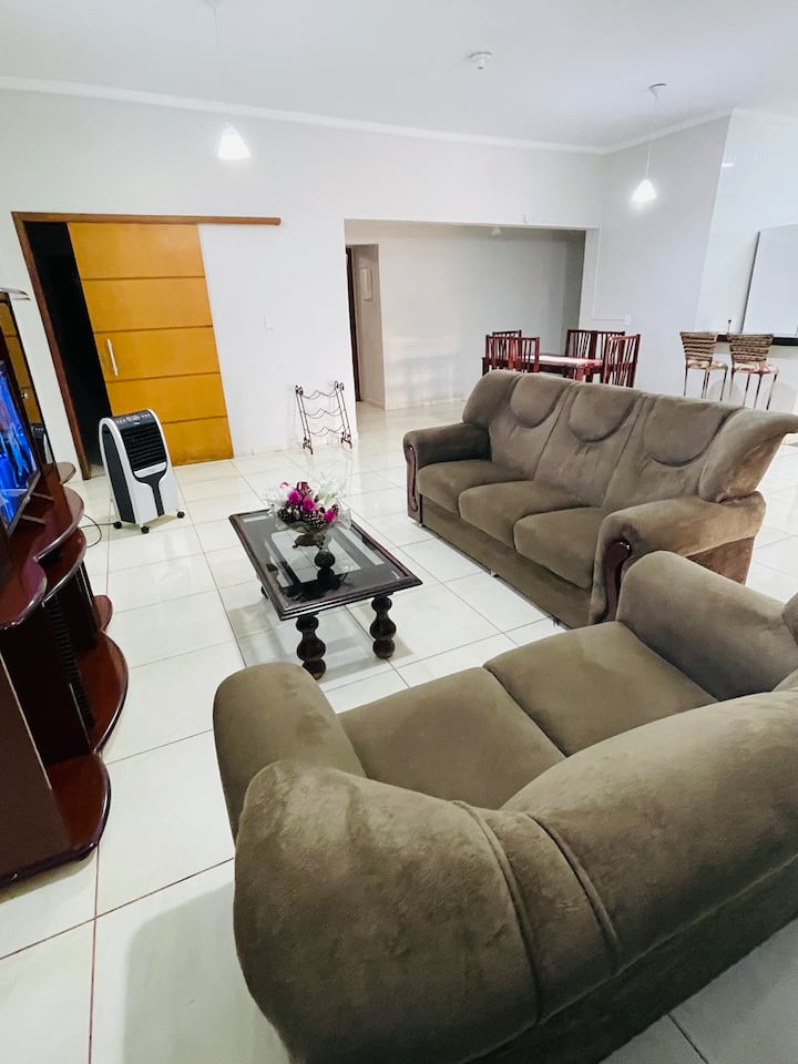 Casa Ampla Com áRea Gourmet (Na Av. Dos Coqueiros) - Barretos